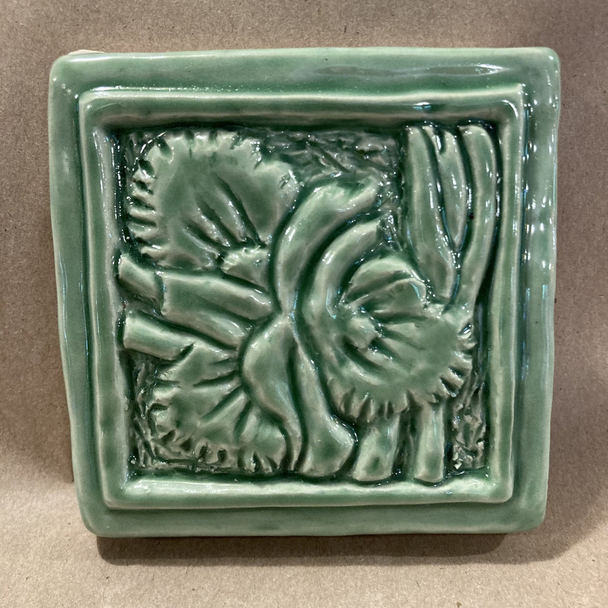 Douglas Iris Tile – The Gamble House Bookstore